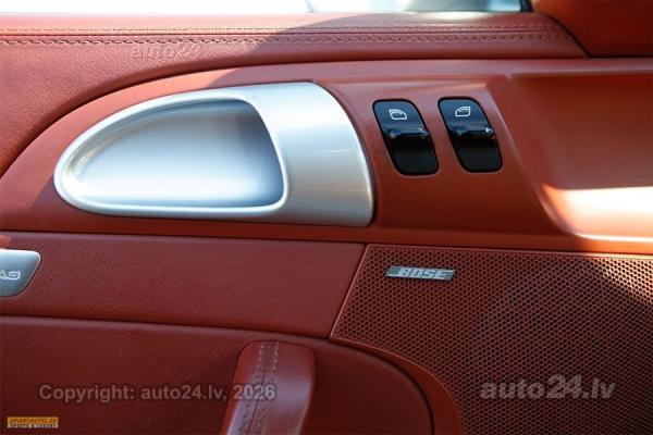 Grey Porsche 911 2008 in Tallinn, with an engine capacity of 3.60 L and mileage of 152 thousand km for 62900 €, photo 8 on AUTOMOTO.COM.LV