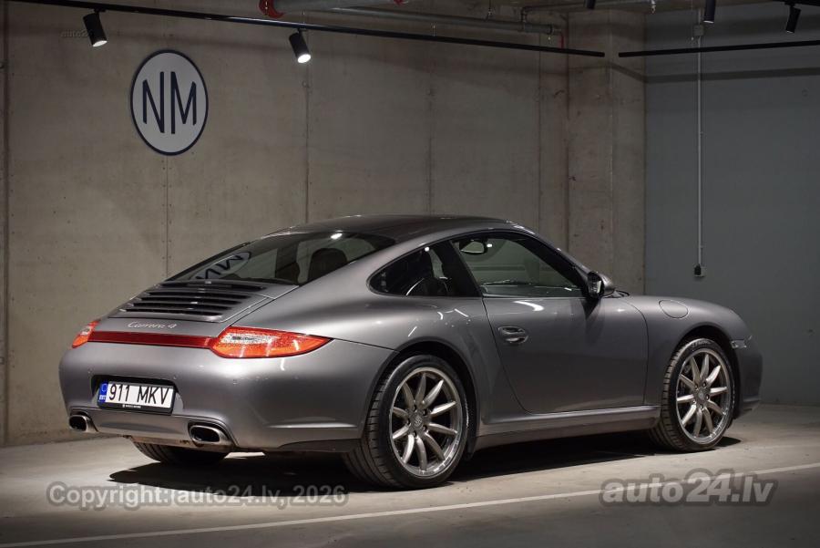 Grey Porsche 911 2009 in Tallinn, with an engine capacity of 3.60 L and mileage of 133 thousand km for 64990 €, photo 3 on AUTOMOTO.COM.LV