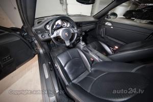 Grey Porsche 911 2009 in Tallinn, with an engine capacity of 3.60 L and mileage of 133 thousand km for 64990 €, photo 10 on AUTOMOTO.COM.LV