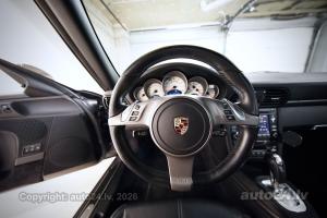 Grey Porsche 911 2009 in Tallinn, with an engine capacity of 3.60 L and mileage of 133 thousand km for 64990 €, photo 15 on AUTOMOTO.COM.LV