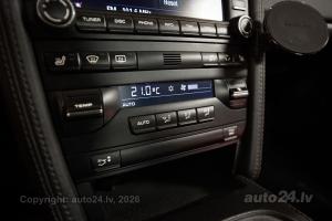 Grey Porsche 911 2009 in Tallinn, with an engine capacity of 3.60 L and mileage of 133 thousand km for 64990 €, photo 19 on AUTOMOTO.COM.LV