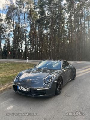 Pelēks Porsche 911 2014 Tallina, ar dzinēja tilpumu 3.80 L un nobraukumu 102 tūkst. km par 69000 €, foto 3 vietnē AUTOMOTO.COM.LV