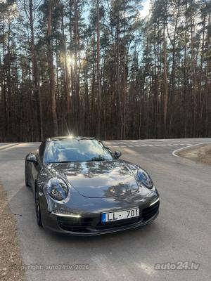 Pelēks Porsche 911 2014 Tallina, ar dzinēja tilpumu 3.80 L un nobraukumu 102 tūkst. km par 69000 €, foto 4 vietnē AUTOMOTO.COM.LV