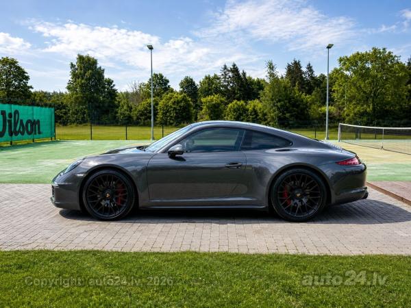 Серый Порше 911 2015 в Таллин, объемом двигателя 3.80 л и пробегом 130 тыс. км за 90000 €, фото 1 на AUTOMOTO.COM.LV