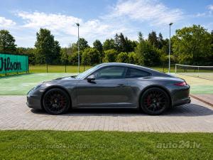 Pelēks Porsche 911 2015 Tallina, ar dzinēja tilpumu 3.80 L un nobraukumu 130 tūkst. km par 90000 €, foto  vietnē AUTOMOTO.COM.LV