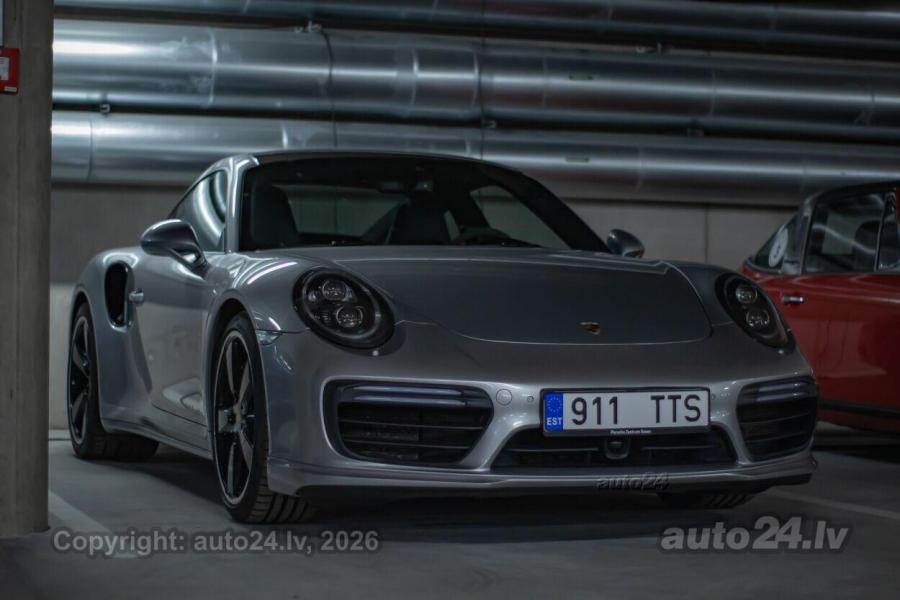 Pelēks Porsche 911 2016 Tallina, ar dzinēja tilpumu 3.80 L un nobraukumu 97 tūkst. km par 139000 €, foto 5 vietnē AUTOMOTO.COM.LV