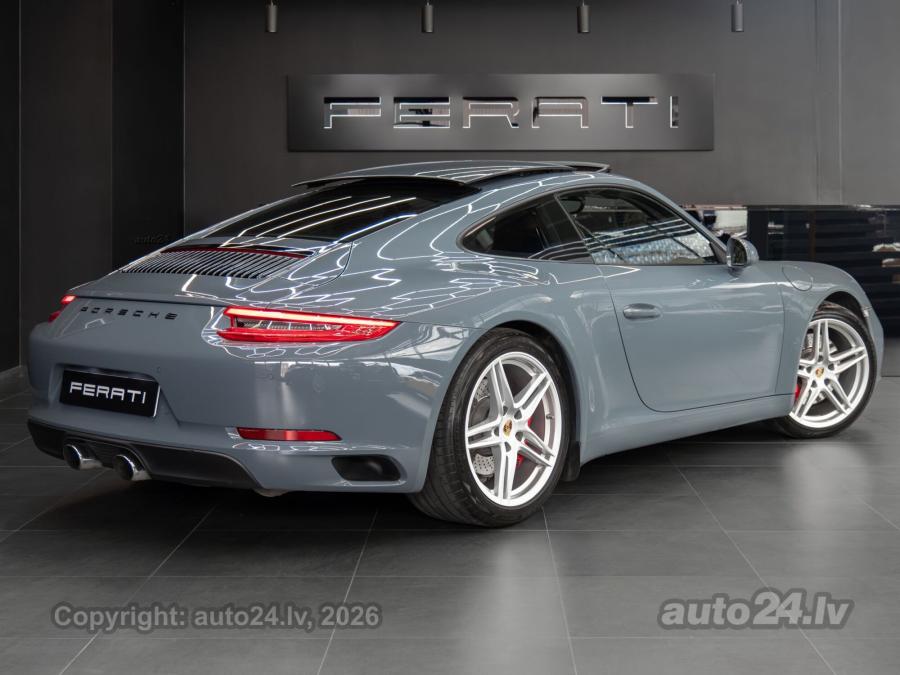 Pelēks Porsche 911 2016 Tallina, ar dzinēja tilpumu 3.00 L un nobraukumu 67 tūkst. km par 86900 €, foto 3 vietnē AUTOMOTO.COM.LV