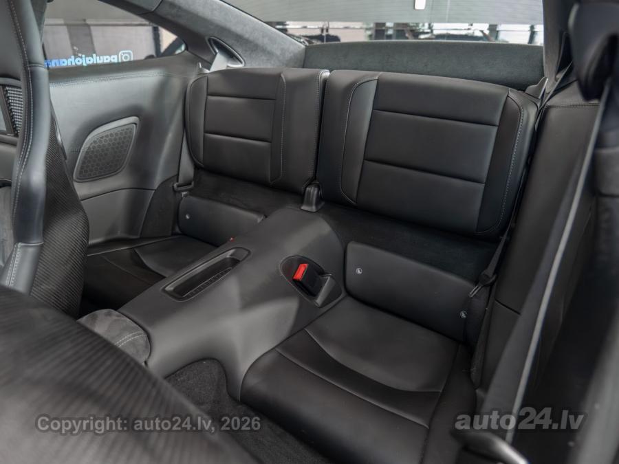 Pelēks Porsche 911 2016 Tallina, ar dzinēja tilpumu 3.00 L un nobraukumu 67 tūkst. km par 86900 €, foto 9 vietnē AUTOMOTO.COM.LV