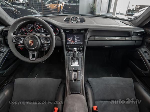 Pelēks Porsche 911 2016 Tallina, ar dzinēja tilpumu 3.00 L un nobraukumu 67 tūkst. km par 86900 €, foto 10 vietnē AUTOMOTO.COM.LV