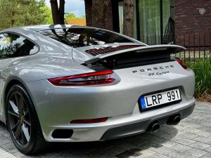 Grey Porsche 911 2017 in Palanga, with an engine capacity of 2.98 L and mileage of 103 thousand km for 66900 €, photo 8 on AUTOMOTO.COM.LV