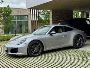 Pelēks Porsche 911 2017 Šauļi, ar dzinēja tilpumu 2.98 L un nobraukumu 103 tūkst. km par 66900 €, foto 4 vietnē AUTOMOTO.COM.LV