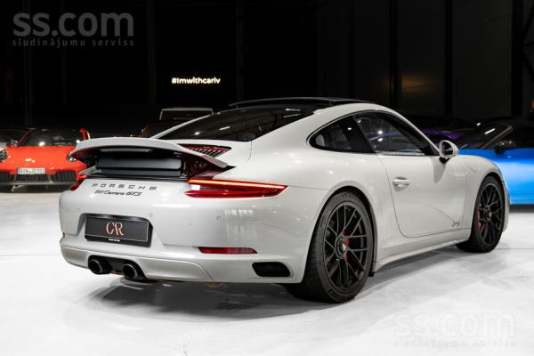 Pelēks Porsche 911 2018 Rīga, ar dzinēja tilpumu 3.00 L un nobraukumu 93 tūkst. km par 108000 €, foto 5 vietnē AUTOMOTO.COM.LV
