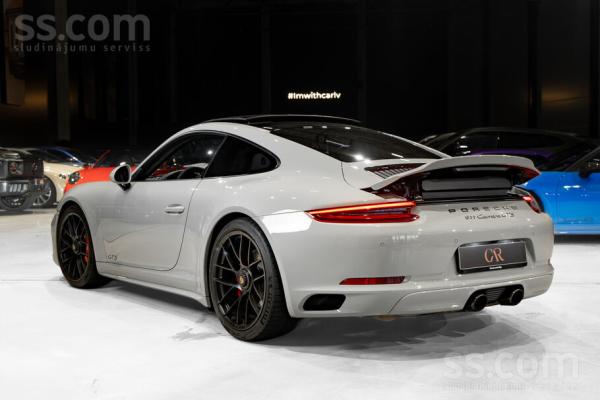 Pelēks Porsche 911 2018 Rīga, ar dzinēja tilpumu 3.00 L un nobraukumu 93 tūkst. km par 108000 €, foto 7 vietnē AUTOMOTO.COM.LV