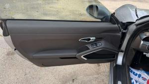 Grey Porsche 911 2019 in Ukmerge, with an engine capacity of 3.00 L and mileage of 28 thousand km for 57990 €, photo 12 on AUTOMOTO.COM.LV