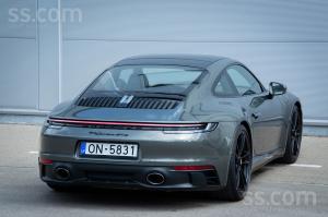 Pelēks Porsche 911 2022 Rīga, ar dzinēja tilpumu 3.00 L un nobraukumu 9 tūkst. km par 149000 €, foto 14 vietnē AUTOMOTO.COM.LV