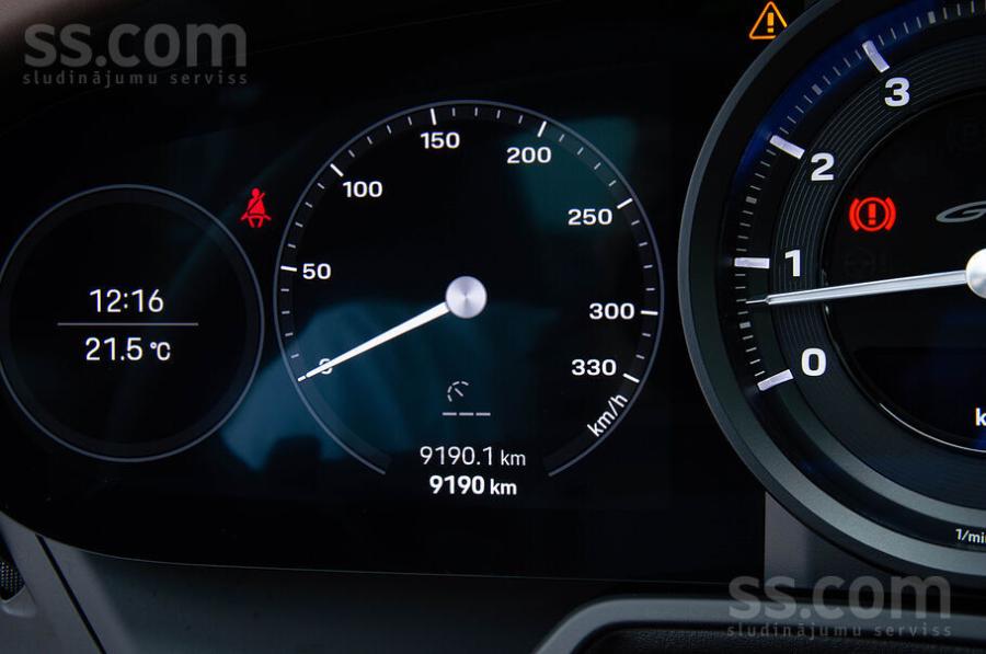 Pelēks Porsche 911 2022 Rīga, ar dzinēja tilpumu 3.00 L un nobraukumu 9 tūkst. km par 149000 €, foto 22 vietnē AUTOMOTO.COM.LV