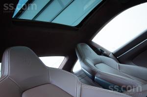 Pelēks Porsche 911 2022 Rīga, ar dzinēja tilpumu 3.00 L un nobraukumu 9 tūkst. km par 149000 €, foto 28 vietnē AUTOMOTO.COM.LV