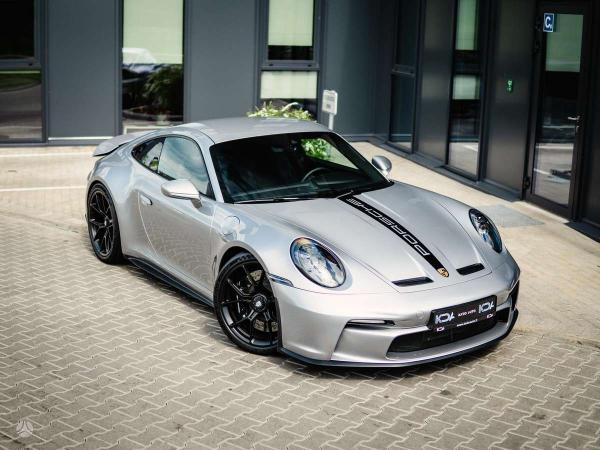 Pelēks Porsche 911 2022 Kauņa, ar dzinēja tilpumu 4.00 L un nobraukumu 15 tūkst. km par 160450 €, foto 4 vietnē AUTOMOTO.COM.LV
