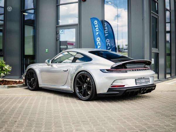 Pelēks Porsche 911 2022 Kauņa, ar dzinēja tilpumu 4.00 L un nobraukumu 15 tūkst. km par 160450 €, foto 7 vietnē AUTOMOTO.COM.LV