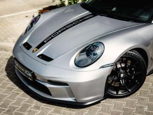 Pelēks Porsche 911 2022 Kauņa, ar dzinēja tilpumu 4.00 L un nobraukumu 15 tūkst. km par 160450 €, foto 19 vietnē AUTOMOTO.COM.LV