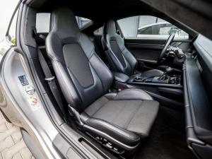 Pelēks Porsche 911 2022 Kauņa, ar dzinēja tilpumu 4.00 L un nobraukumu 15 tūkst. km par 160450 €, foto 40 vietnē AUTOMOTO.COM.LV