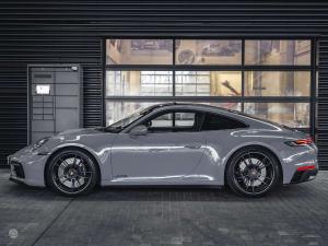 Pelēks Porsche 911 2023 Viļņa, ar dzinēja tilpumu 2.98 L un nobraukumu 28 tūkst. km par 154911 €, foto 2 vietnē AUTOMOTO.COM.LV