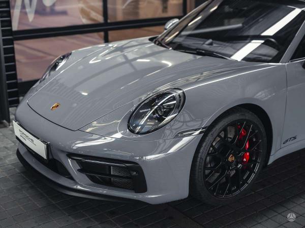 Pelēks Porsche 911 2023 Viļņa, ar dzinēja tilpumu 2.98 L un nobraukumu 23 tūkst. km par 159911 €, foto 10 vietnē AUTOMOTO.COM.LV