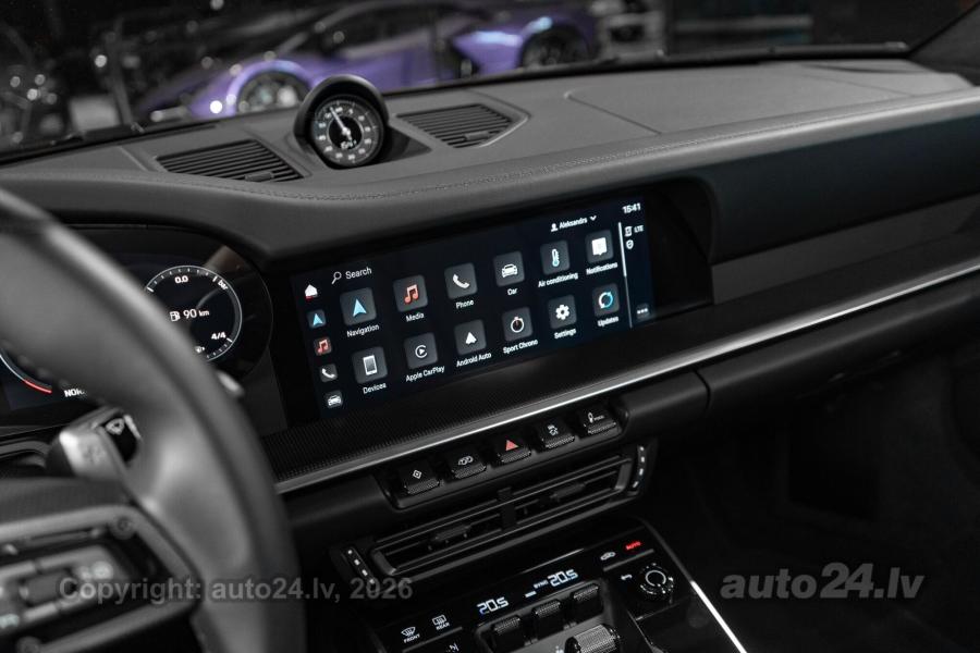 Серый Порше 911 2023 в Рига, объемом двигателя 3.80 л и пробегом 6 тыс. км за 248050 €, фото 23 на AUTOMOTO.COM.LV
