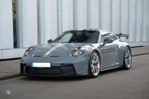 Порше 911 2024 в Вильнюс на AUTOMOTO.COM.LV Серый Порше 911 2024 в Вильнюс, объемом двигателя 4.00 л и пробегом 18 тыс. км за 191900 €, фото 1 на AUTOMOTO.COM.LV