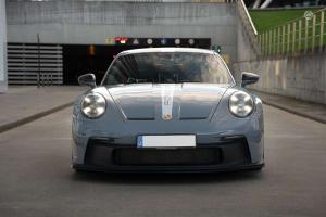Grey Porsche 911 2024 in Vilnius, with an engine capacity of 4.00 L and mileage of 18 thousand km for 191900 €, photo 7 on AUTOMOTO.COM.LV