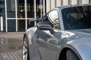 Grey Porsche 911 2024 in Vilnius, with an engine capacity of 4.00 L and mileage of 18 thousand km for 191900 €, photo 22 on AUTOMOTO.COM.LV
