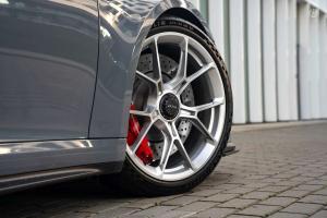 Grey Porsche 911 2024 in Vilnius, with an engine capacity of 4.00 L and mileage of 18 thousand km for 191900 €, photo 23 on AUTOMOTO.COM.LV