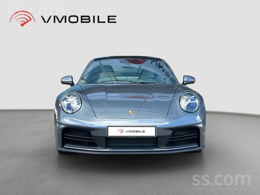 Pelēks Porsche 911 2025 Rīga, ar dzinēja tilpumu 3.00 L un nobraukumu 13 tūkst. km par 129900 €, foto 4 vietnē AUTOMOTO.COM.LV