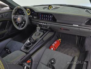 Grey Porsche 911 2025 in Tallinn, with an engine capacity of 4.00 L and mileage of 8 thousand km for 339000 €, photo 16 on AUTOMOTO.COM.LV