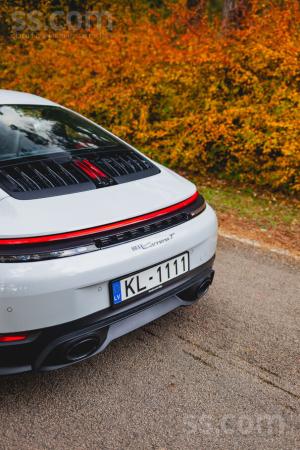 Серый Порше 911 2025 в Рига, объемом двигателя 3.00 л и пробегом 5 тыс. км за 139900 €, фото 15 на AUTOMOTO.COM.LV