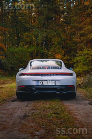 Серый Порше 911 2025 в Рига, объемом двигателя 3.00 л и пробегом 5 тыс. км за 139900 €, фото 18 на AUTOMOTO.COM.LV