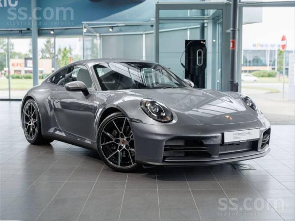 Pelēks Porsche 911 2026 Rīga, ar dzinēja tilpumu 3.00 L un nobraukumu 3 tūkst. km par 129000 €, foto 9 vietnē AUTOMOTO.COM.LV