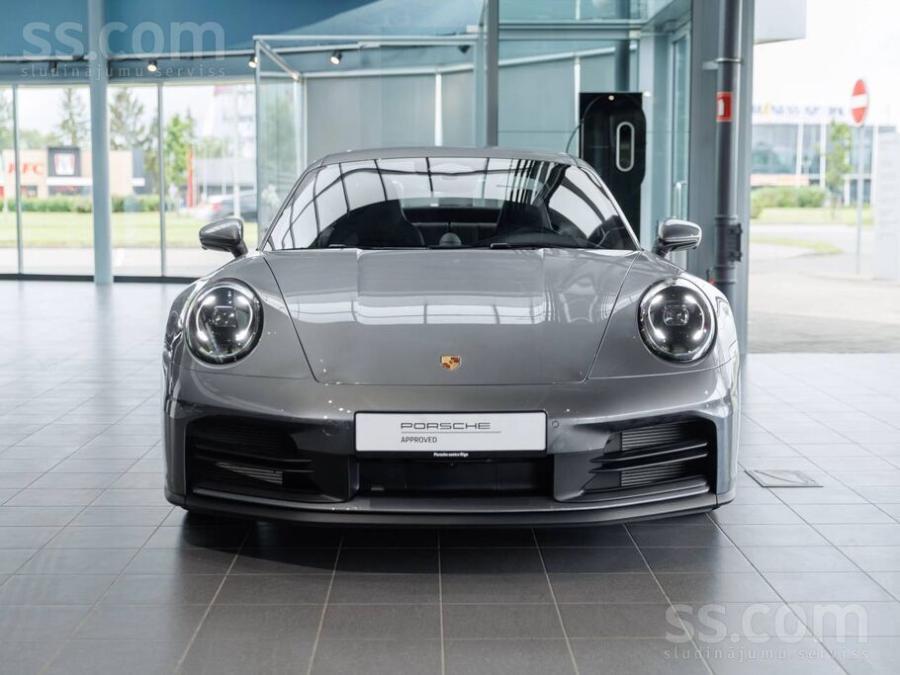 Серый Порше 911 2026 в Рига, объемом двигателя 3.00 л и пробегом 3 тыс. км за 129000 €, фото 9 на AUTOMOTO.COM.LV