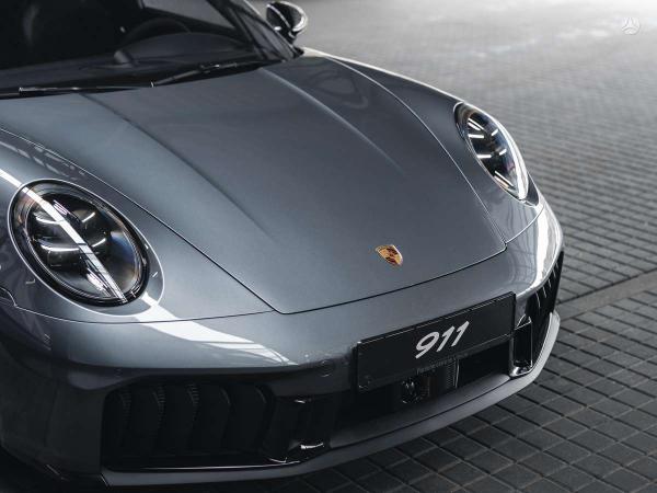 Pelēks Porsche 911 2026 Viļņa, ar dzinēja tilpumu 2.98 L un nobraukumu 3 tūkst. km par 205459 €, foto 9 vietnē AUTOMOTO.COM.LV