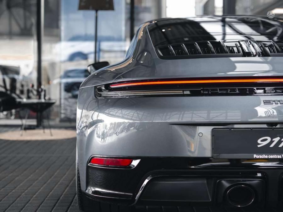Pelēks Porsche 911 2026 Viļņa, ar dzinēja tilpumu 2.98 L un nobraukumu 3 tūkst. km par 205459 €, foto 19 vietnē AUTOMOTO.COM.LV