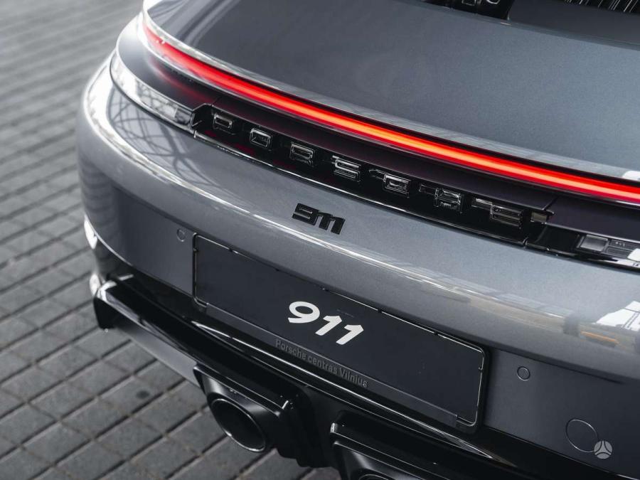 Pelēks Porsche 911 2026 Viļņa, ar dzinēja tilpumu 2.98 L un nobraukumu 3 tūkst. km par 205459 €, foto 21 vietnē AUTOMOTO.COM.LV
