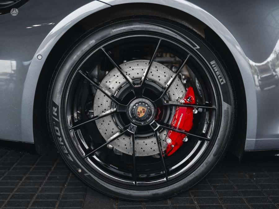 Pelēks Porsche 911 2026 Viļņa, ar dzinēja tilpumu 2.98 L un nobraukumu 3 tūkst. km par 205459 €, foto 27 vietnē AUTOMOTO.COM.LV