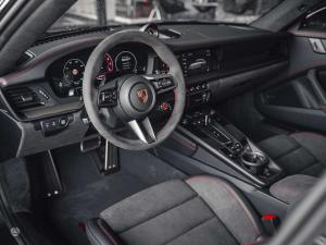 Pelēks Porsche 911 2026 Viļņa, ar dzinēja tilpumu 2.98 L un nobraukumu 3 tūkst. km par 205459 €, foto 28 vietnē AUTOMOTO.COM.LV