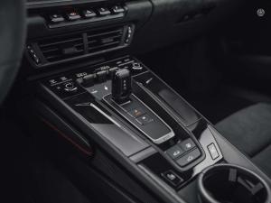 Pelēks Porsche 911 2026 Viļņa, ar dzinēja tilpumu 2.98 L un nobraukumu 3 tūkst. km par 205459 €, foto 38 vietnē AUTOMOTO.COM.LV