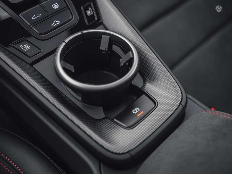 Pelēks Porsche 911 2026 Viļņa, ar dzinēja tilpumu 2.98 L un nobraukumu 3 tūkst. km par 205459 €, foto 40 vietnē AUTOMOTO.COM.LV