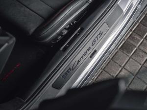 Pelēks Porsche 911 2026 Viļņa, ar dzinēja tilpumu 2.98 L un nobraukumu 3 tūkst. km par 205459 €, foto 43 vietnē AUTOMOTO.COM.LV