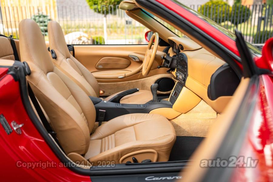 Sarkans Porsche 911 2001 Tallina, ar dzinēja tilpumu 3.40 L un nobraukumu 135 tūkst. km par 30990 €, foto 17 vietnē AUTOMOTO.COM.LV