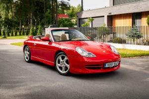Красный Порше 911 2001 в Таллин, объемом двигателя 3.40 л и пробегом 135 тыс. км за 30990 €, фото 18 на AUTOMOTO.COM.LV