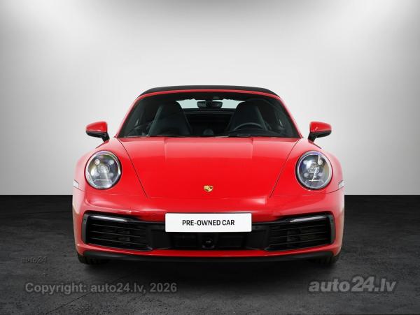 Red Porsche 911 2022 in Tallinn, with an engine capacity of 3.00 L and mileage of 35 thousand km for 139000 €, photo 2 on AUTOMOTO.COM.LV