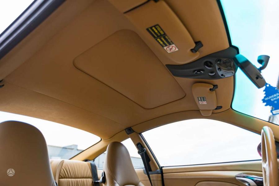 Sarkans Porsche 911 2000 Viļņa, ar dzinēja tilpumu 3.44 L un nobraukumu 122 tūkst. km par 24500 €, foto 11 vietnē AUTOMOTO.COM.LV